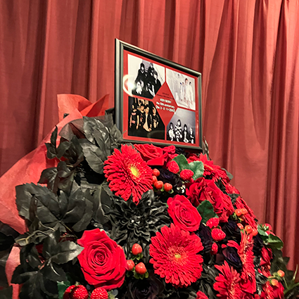 VERY BERRY the 10th anniversary【Re: 3→2→1≠ZERO】: RED SUGAR CHILI MAGIK